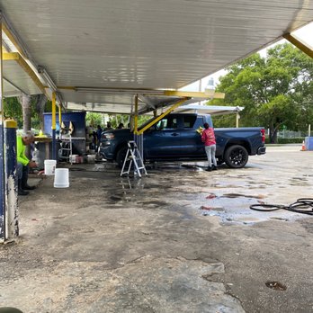 Hand Car Wash Design