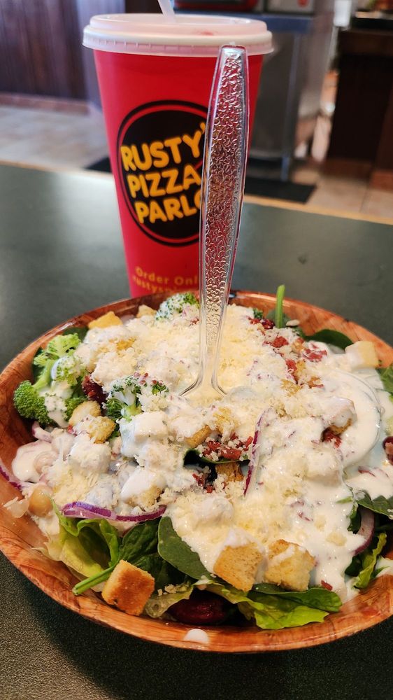 RUSTY’S PIZZA PARLOR - Updated January 2026 - 39 Photos & 128 Reviews ...