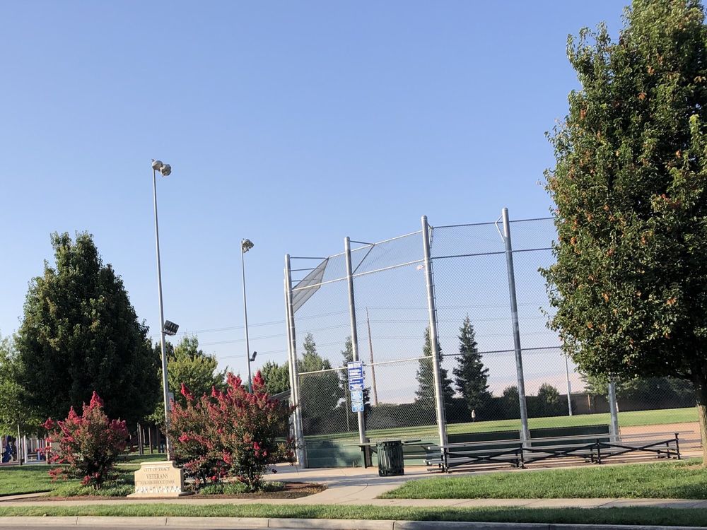 VETERANS PARK - 19 Photos - 238 Glenhaven Dr, Tracy, California - Parks ...