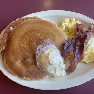 GUS JR. RESTAURANTS - Updated February 2025 - 93 Photos & 187 Reviews ...