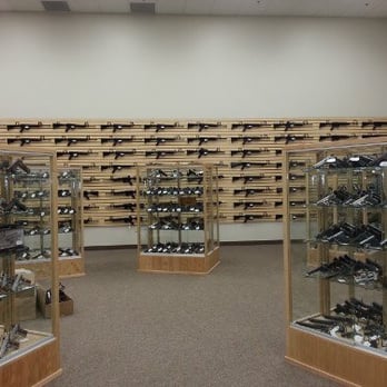 BILL’S GUN SHOP & RANGE - HUDSON - Updated January 2026 - 22 Photos ...