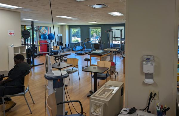 SENTARA THERAPY CENTER - HEALTHY WAY - Updated January 2026 - 828 ...