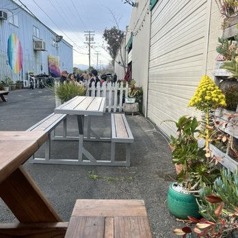 TWO RIVERS CIDER - Updated August 2025 - 271 Photos & 136 Reviews ...