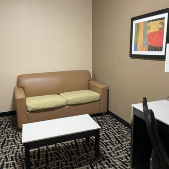 HOLIDAY INN - POUGHKEEPSIE - Updated December 2025 - 62 Photos & 34 ...