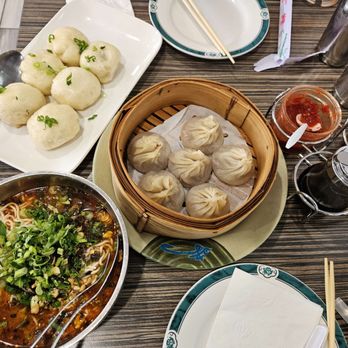 XLB KITCHEN - 1804 Photos & 680 Reviews - 10235 S De Anza Blvd ...