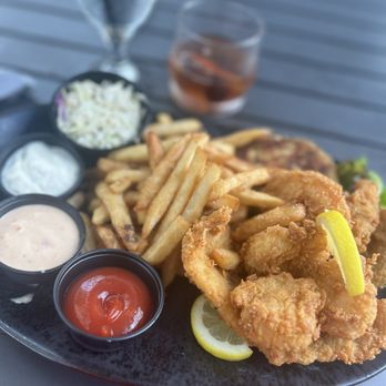 NEW RIVER TAPHOUSE - Updated December 2024 - 1008 Photos & 555 Reviews ...