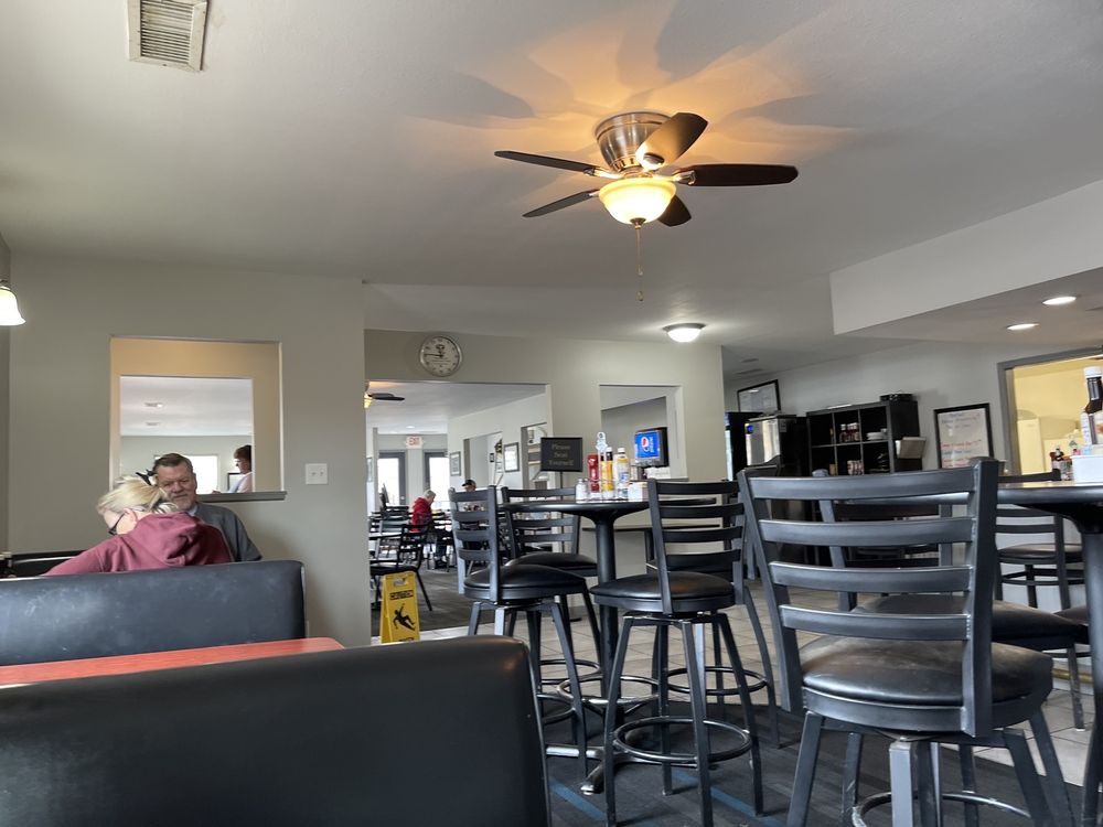 BENHAM STREET GRILL - Updated March 2025 - 25 Reviews - 406 Benham St ...