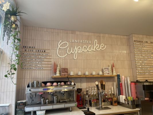 LANCASTER CUPCAKE - 244 Photos & 146 Reviews - 24 W Orange St ...