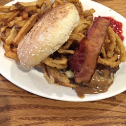 MIC MAC BAR & GRILL - Updated January 2025 - 91 Photos & 102 Reviews ...