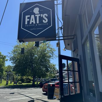 FAT’S FRIED CHICKEN & WAFFLES - Updated April 2025 - 1061 Photos & 885 ...