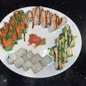 SAKARI SUSHI LOUNGE - 214 Photos & 207 Reviews - 2605 Ingersoll Ave ...