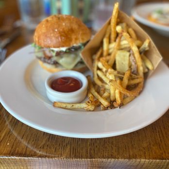 MONO INN - Updated May 2024 - 66 Photos & 39 Reviews - 55620 Hwy 395 ...