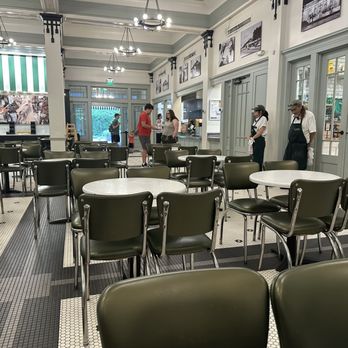 CAFE DU MONDE CITY PARK - Updated October 2025 - 756 Photos & 368 ...