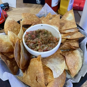 1ST STREET LOUNGE - Updated May 2024 - 50 Photos & 25 Reviews - 119 W ...