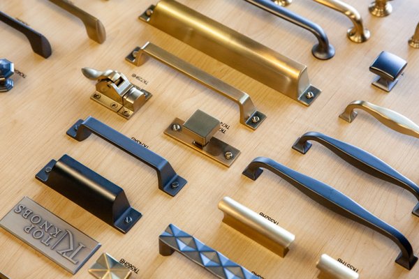 NEU’S HARDWARE GALLERY - MENOMONEE FALLS - Updated August 2025 ...