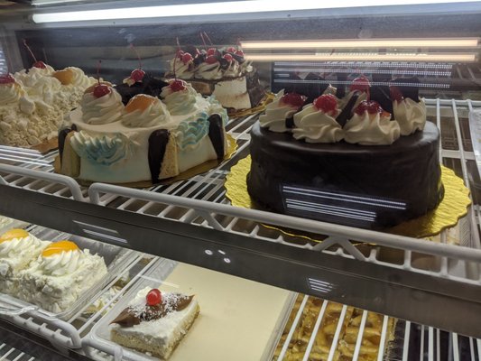 TOMATO EXPRESS MARKET - Updated June 2024 - 33 Photos & 45 Reviews ...