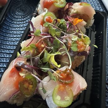 MOMO SUSHI - Updated December 2024 - 597 Photos & 288 Reviews - 9844 ...