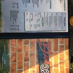 BLUE 32 SPORTS GRILL - Updated December 2025 - 318 Photos & 652 Reviews ...