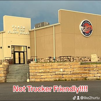 PLAZA ON THE FLINT HILLS - Updated October 2025 - 10 Reviews - 32691 ...