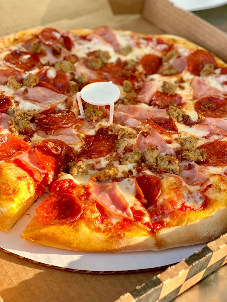 VINNIE’S PIZZERIA - Updated December 2025 - 235 Photos & 321 Reviews ...