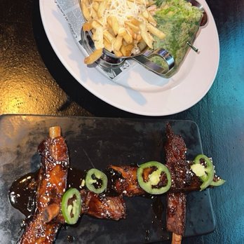 DOCKS OFF 5TH - Updated June 2025 - 371 Photos & 73 Reviews - 25 W 51st ...