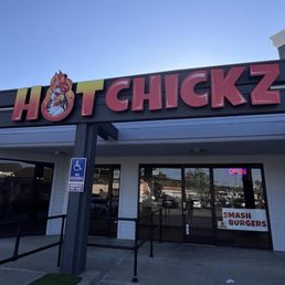 HOT CHICKZ - Updated July 2025 - 243 Photos & 161 Reviews - 4242 Camino ...