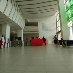 DE LA SALLE-COLLEGE OF SAINT BENILDE SCHOOL OF DESIGN AND ARTS - Pablo ...