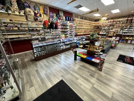 AK VAPE PLUS - Updated May 2026 - 13 Photos - 833 Westbank Expy ...