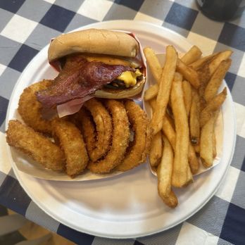 BURGER HAVEN - Updated June 2024 - 39 Photos & 29 Reviews - 916 Great ...