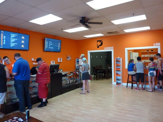 PUCKERFISH - ONTARIO - Updated December 2025 - 1625 W 4th St, Ontario ...