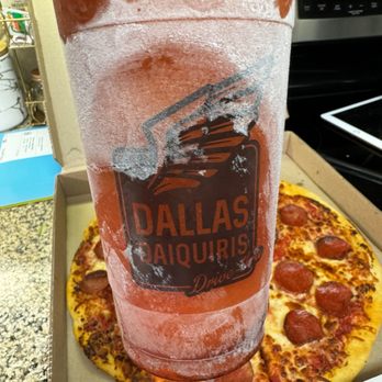 VELARDE PIZZA AND DAIQUIRIS TOGO - Updated October 2025 - 30 Photos ...