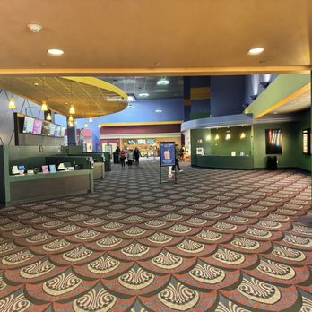PROVIDENCE PLACE CINEMAS 16 AND IMAX - Updated October 2025 - 79 Photos ...