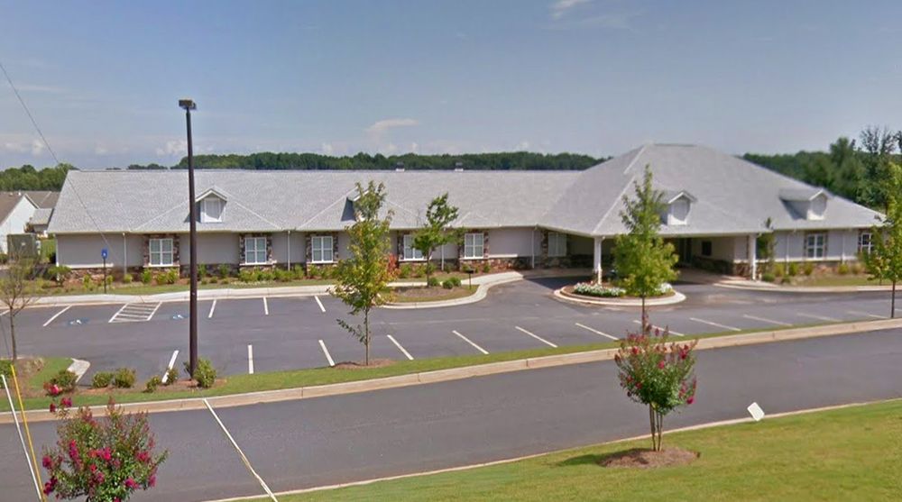 OAK POINTE MEMORY CENTER - Updated November 2024 - 32 Photos - 208 ...