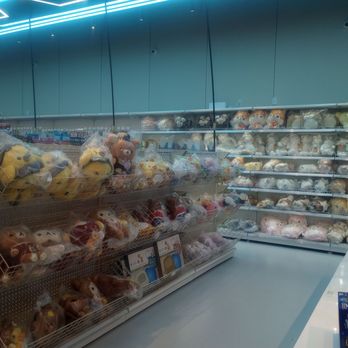 AXIA STATION - Updated December 2025 - 25 Photos - 147 Rideau Street ...