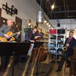 BARREL33 - Updated July 2025 - 77 Photos & 90 Reviews - 8208 E Market ...