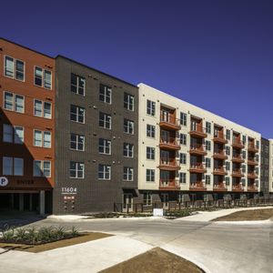 VILLAS ON 24TH - Updated September 2025 - 26 Photos - 2313 Rio Grande ...