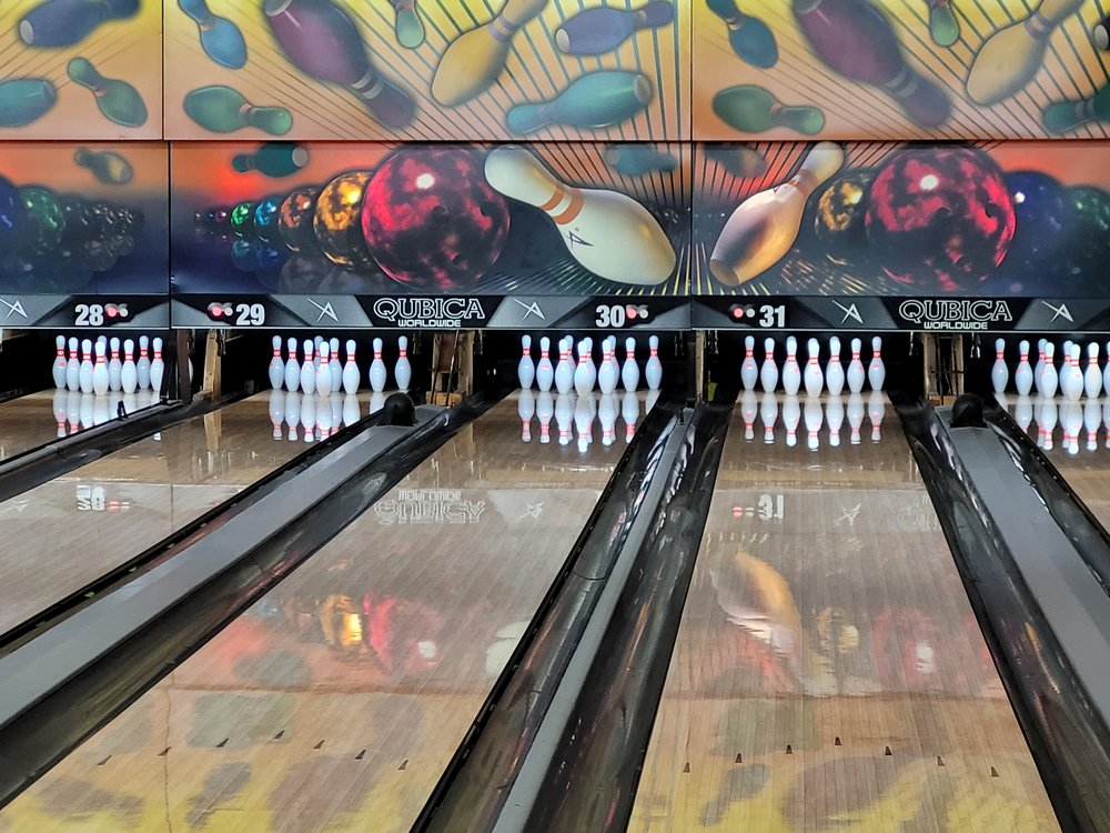 CLASSIC LANES - 30 Reviews - 2145 Avon Industrial Dr, Rochester Hills ...