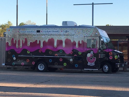 LA - DONUT TRUCK - 36 Photos & 32 Reviews - Food Trucks - Los Angeles ...