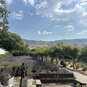 LAVENDER RIDGE - Updated November 2025 - 114 Photos & 43 Reviews - 7450 ...