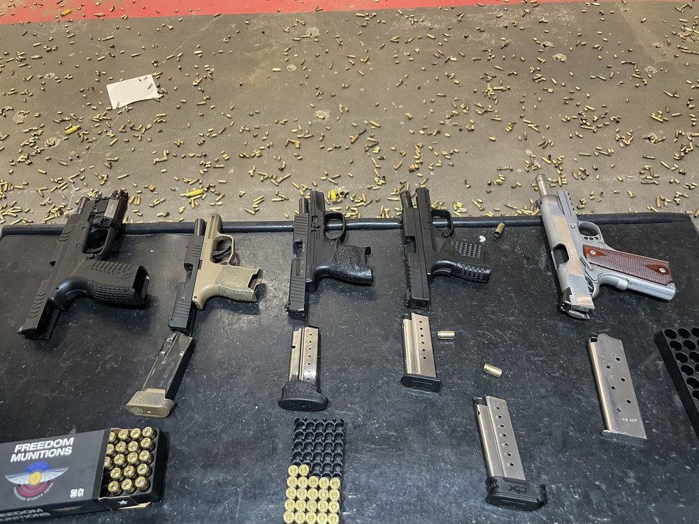 TOP GUN - 119 Photos & 346 Reviews - 5901 Beverly Hill, Houston, Texas ...