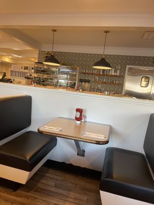 SWEET HOLLOW DINER - Updated June 2025 - 155 Photos & 163 Reviews - 100 ...