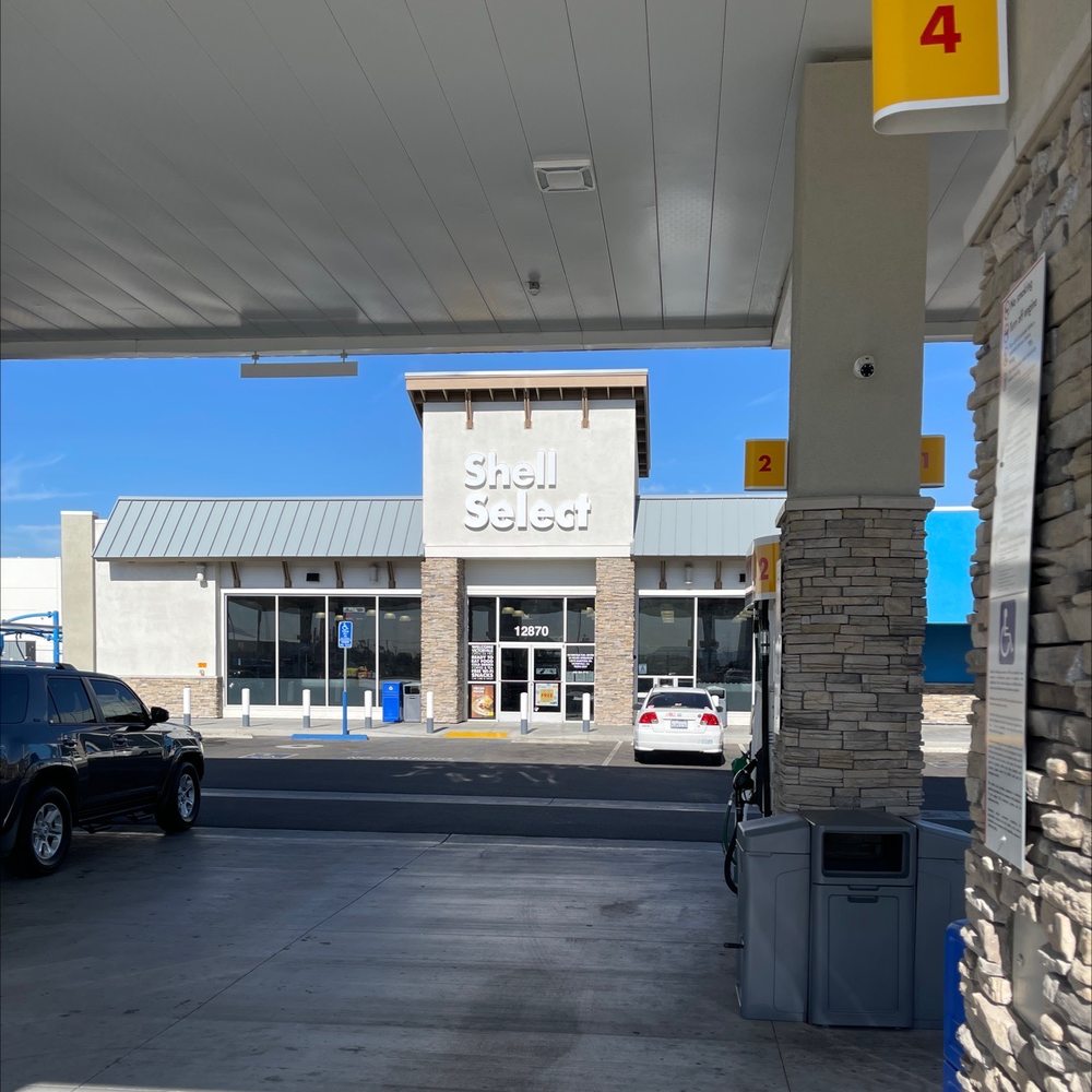 SHELL - Updated October 2025 - 11 Photos - 12870 Mariposa Rd ...