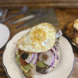 BUFFALO TAP HOUSE - Updated June 2025 - 114 Photos & 85 Reviews - 85 W ...