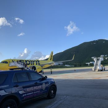 SPIRIT AIRLINES - Updated December 2025 - 363 Photos & 1252 Reviews ...