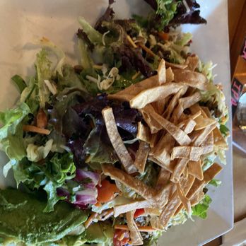 COMMONWEALTH - Updated August 2024 - 778 Photos & 1170 Reviews - 1022 ...