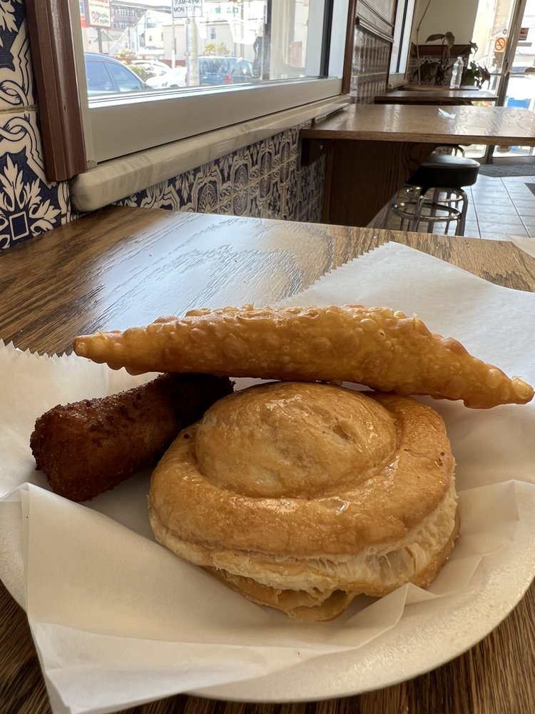 MARA BAKERY - 21 Photos & 15 Reviews - 501 Elizabeth Ave, Elizabeth ...