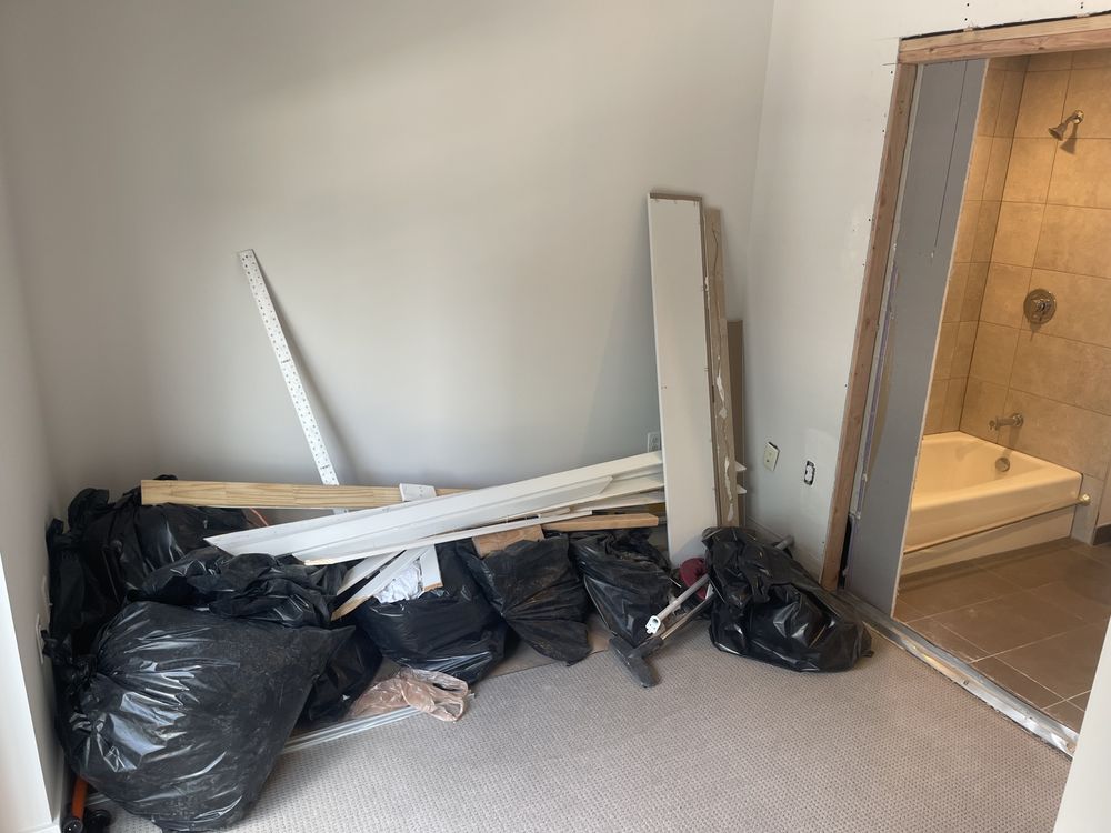 URBAN CONCIERGE - Updated February 2025 - 18 Photos - Washington ...