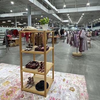 RECLECTIC - Updated June 2025 - 101 Photos & 29 Reviews - 5000 S ...