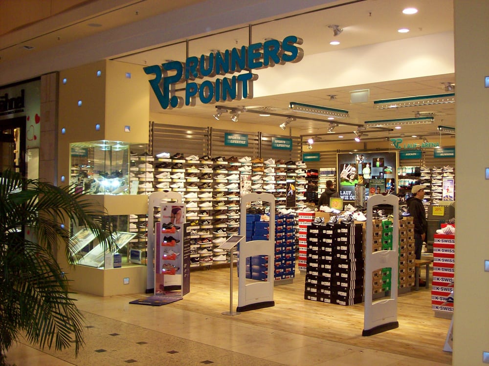 RUNNERS POINT - Updated April 2024 - Merseburger Landstraße ...