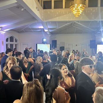 WHITBY CASTLE - Updated December 2025 - 62 Photos & 79 Reviews - 330 ...